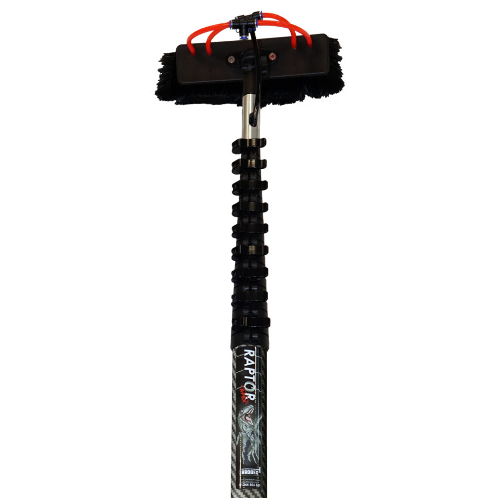 Raptor Apex Hi-Mod Carbon-Fibre Water Fed Pole - Brodex
